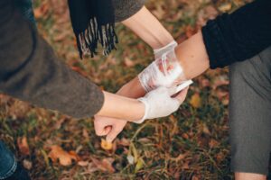 Degloving Injury Symptoms, Causes, and Treatment - Medkart Pharmacy Blogs